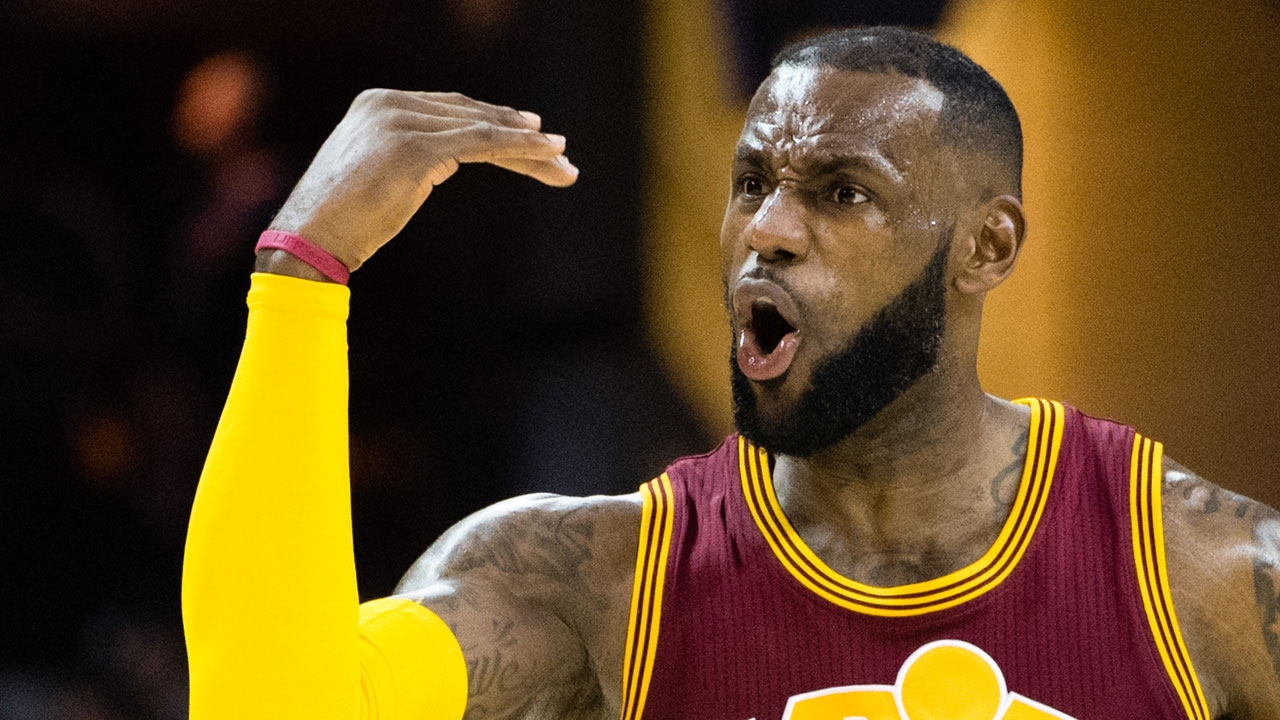 Week in Review: LeBron Slams Phil Jackson's 'Posse' Reference Week in Review: LeBron Slams Phil Jackson's 'Posse' Reference
